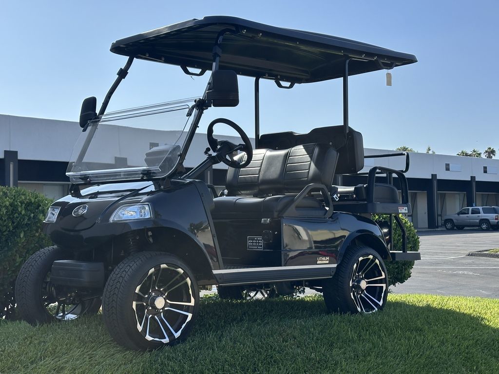 2025 Evolution Classic 4 Plus | CartFinder