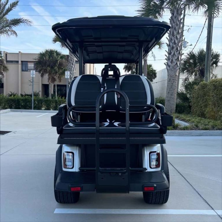 2025 Epic Carts E60 | CartFinder