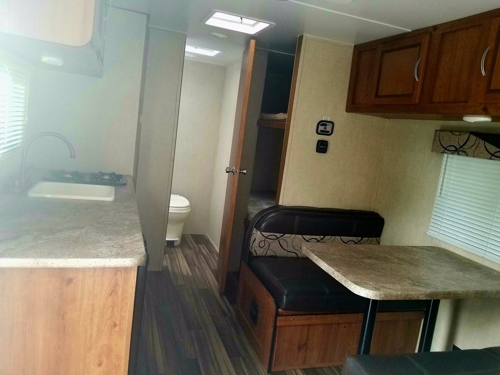 2017 Gulf Stream Ameri-Lite Super Lite 198BH 1NL1GTH2XH1125868 - Vehicle Selling Solutions FSBO ...