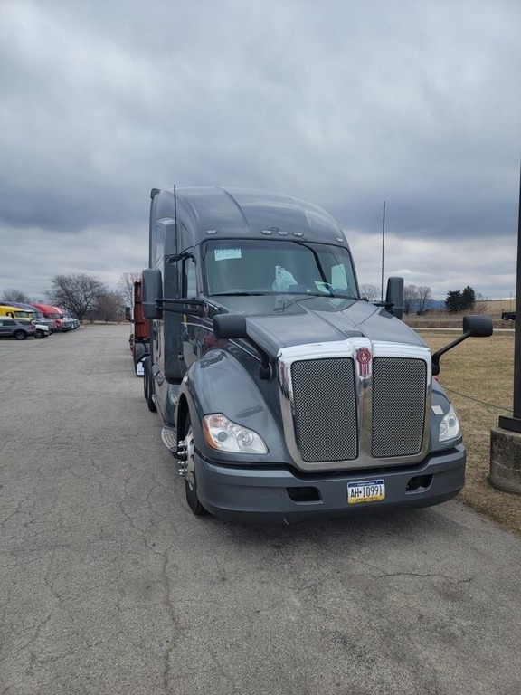 2017 Kenworth T-680 PACCAR MX13 1XKYDP9X0H2130537 - Vehicle Selling Solutions FSBO Vehicles ...