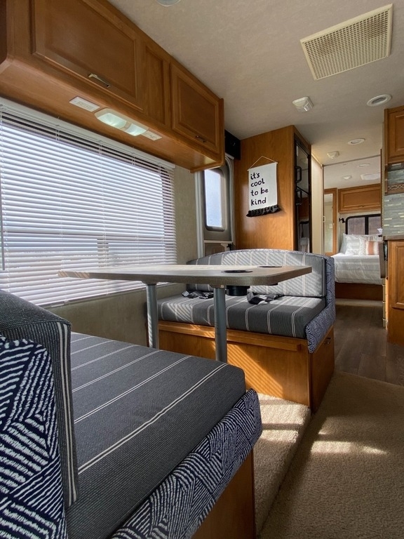 2004 Fleetwood Tioga 29V Triton V10 - Vehicle Selling Solutions FSBO ...