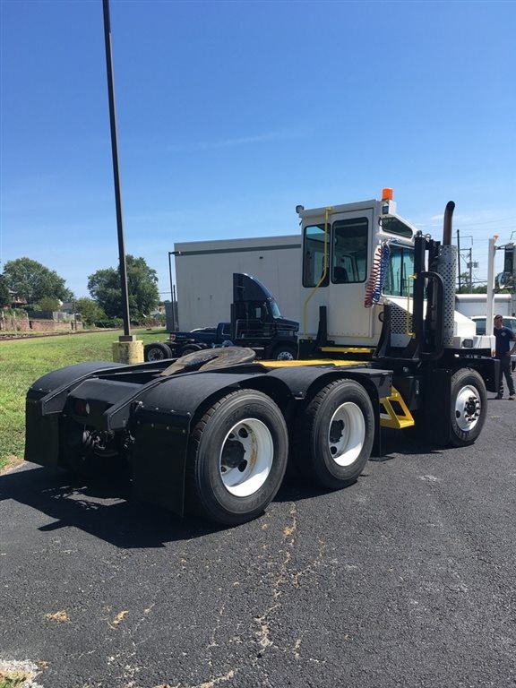 2010 Capacity TJ6500 - Yard Truck, Jockey Truck, Spotter Yard Jockey ...