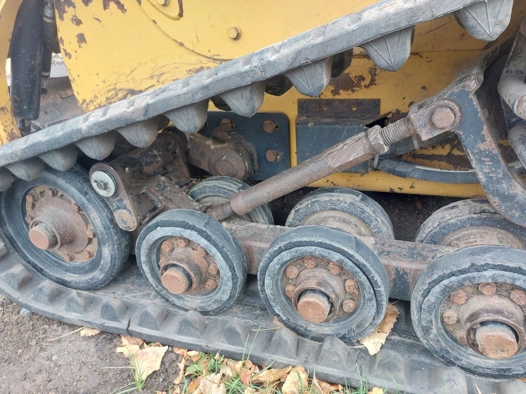 2010 Caterpillar 257B3 - Vehicle Selling Solutions FSBO Vehicles ...