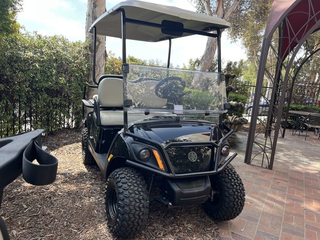 2025 Yamaha Drive2 Adventurer Sport 2+2 AC | CartFinder