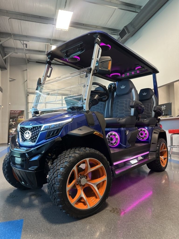 2025 Evolution D-Max XT4 | CartFinder