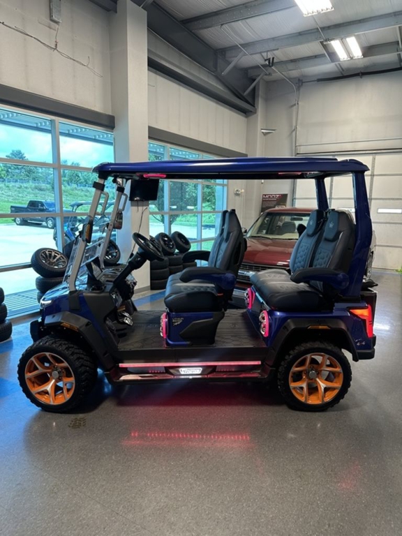 2025 Evolution D-Max XT4 | CartFinder