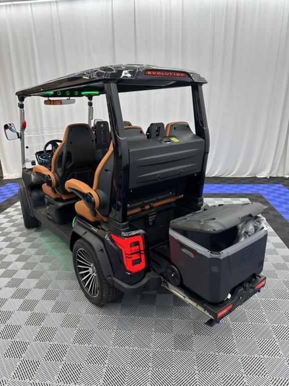 2025 Evolution D-Max GT4 | CartFinder