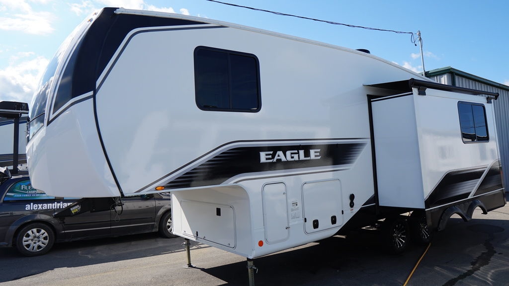 2024 Eagle HT 25RUC by Jayco | Alexandria Camping Centre - RVC Navigator