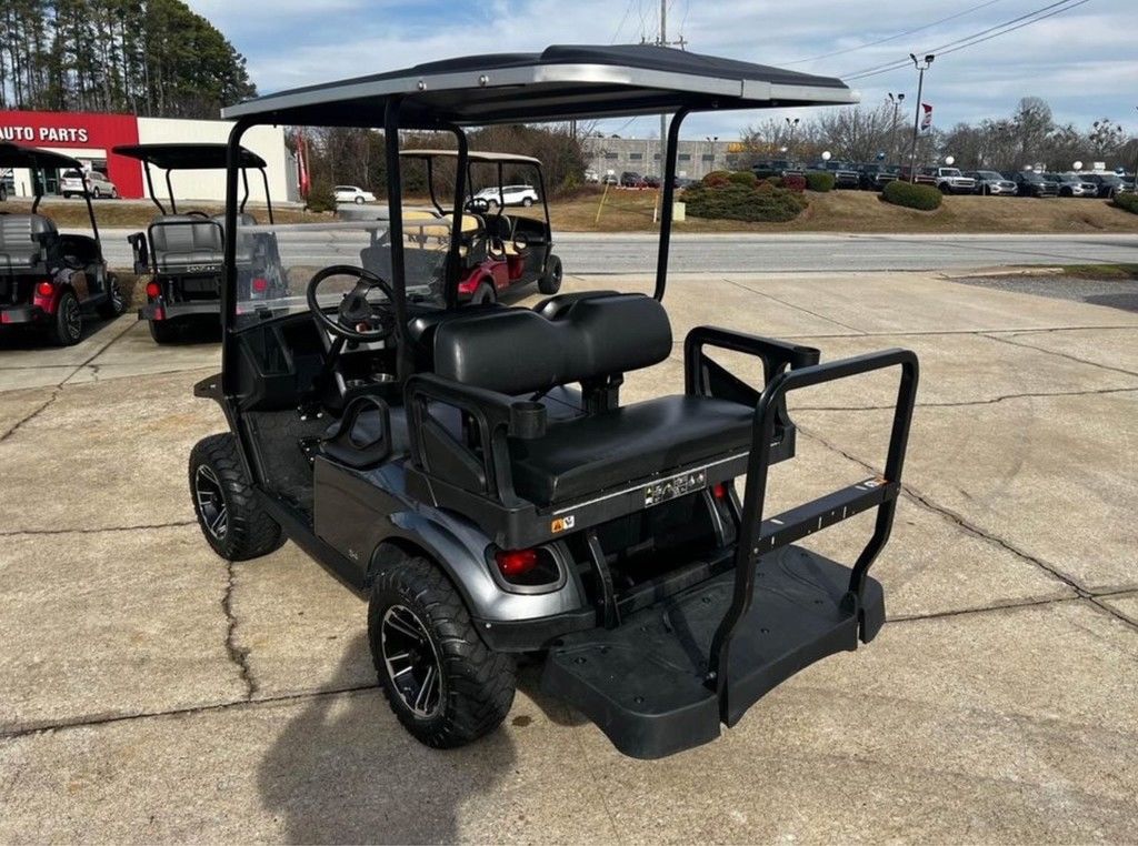 2022 E-Z-GO Express S4 Gas | CartFinder