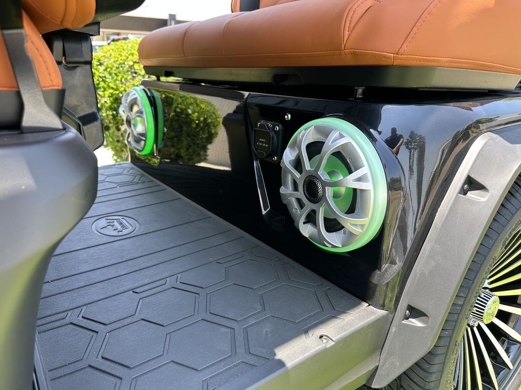 2025 Evolution D-Max GT4 | CartFinder