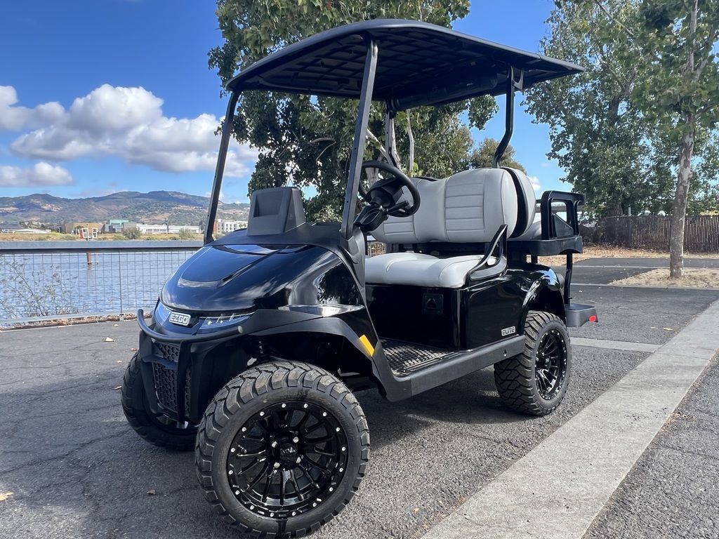 2026 E-Z-GO RXV | CartFinder