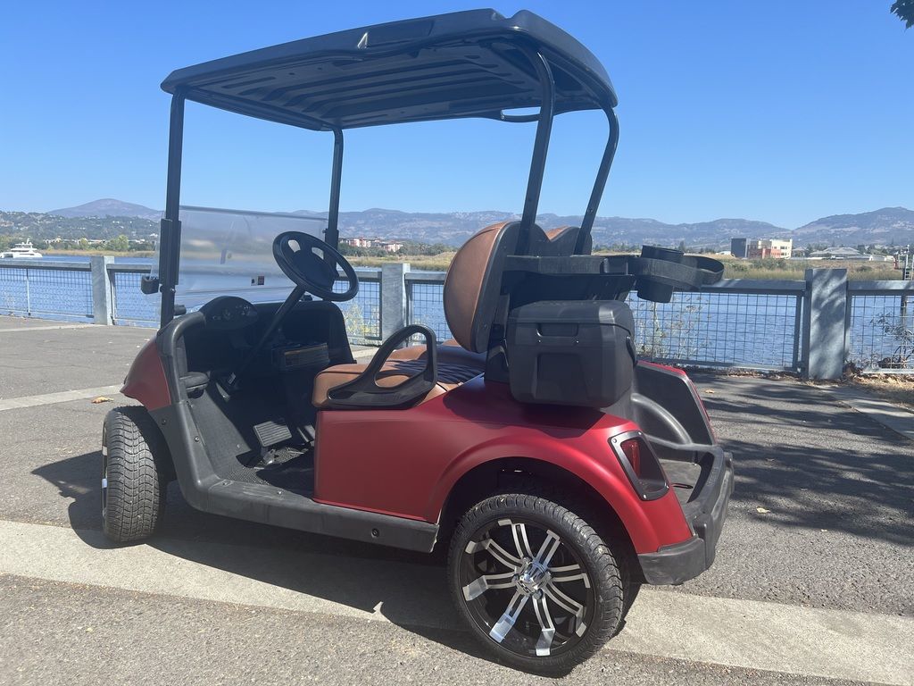 2021 E-Z-GO Freedom RXV | CartFinder